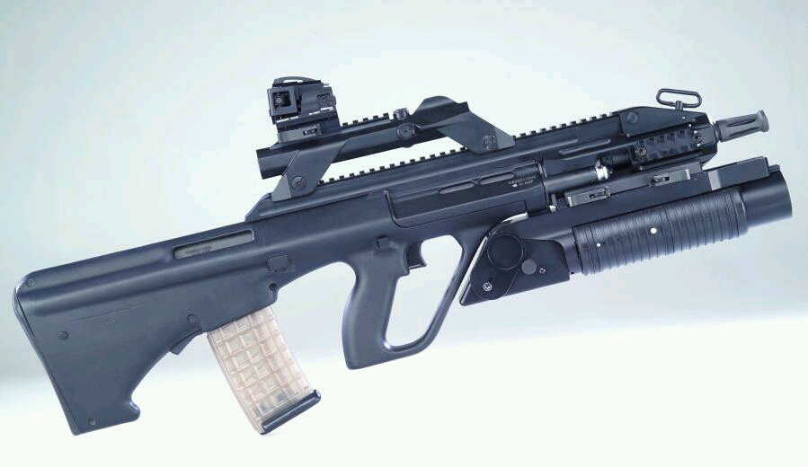 轻武器科普之AUG枪族以及改进型（流量党慎入） - 哔哩哔哩