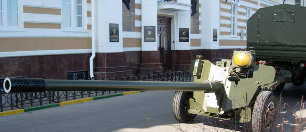 传承到现在的反坦克炮——T12/MT12 100mm反坦克炮 - 哔哩哔哩