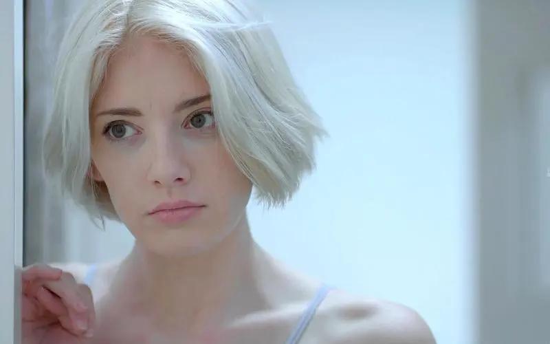 出道即巅峰的暗黑界女神：莱纳·安德森，如同跌落凡间的精灵 - 哔哩哔哩