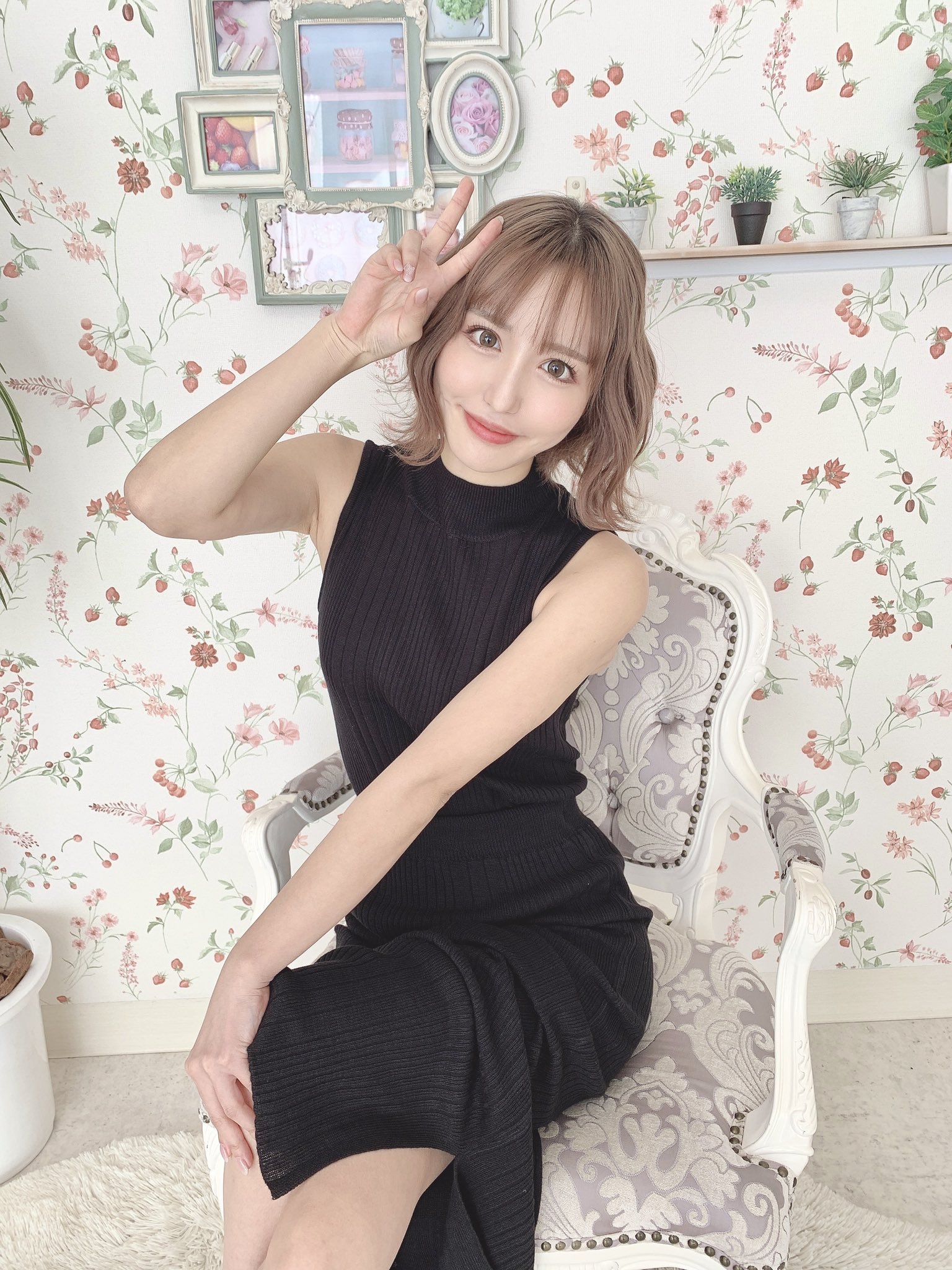 每天分享一个美女——百永纱理奈(黑川纱里奈) 哔哩哔哩