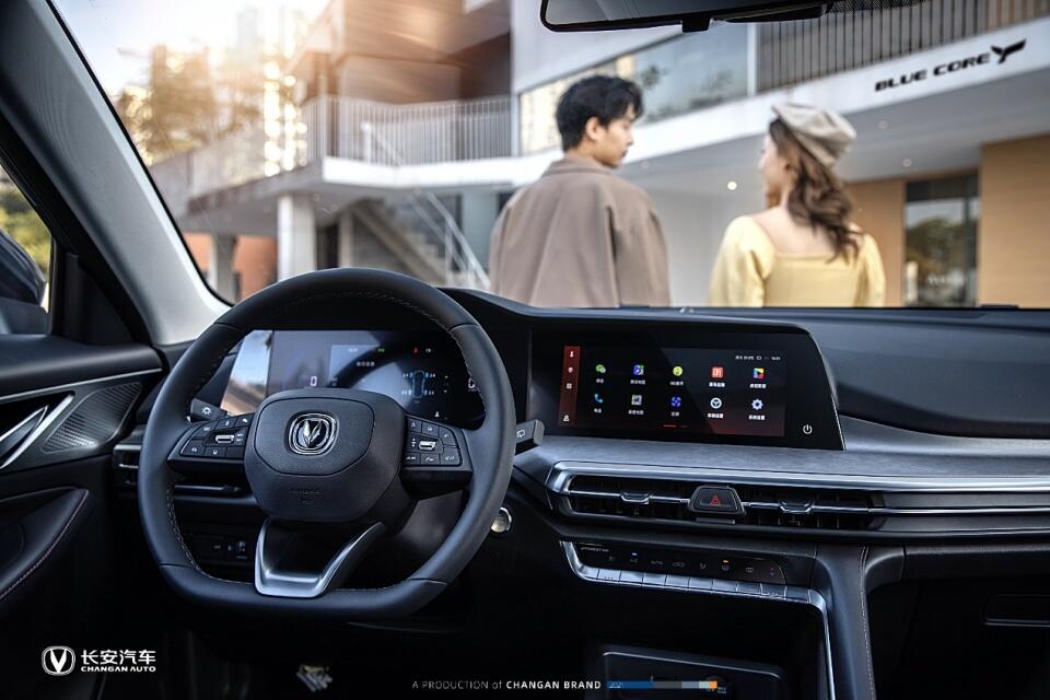 三大卖点吸引消费者 长安全新CS35PLUS 9.59-11.19万开启预售 - 哔哩哔哩