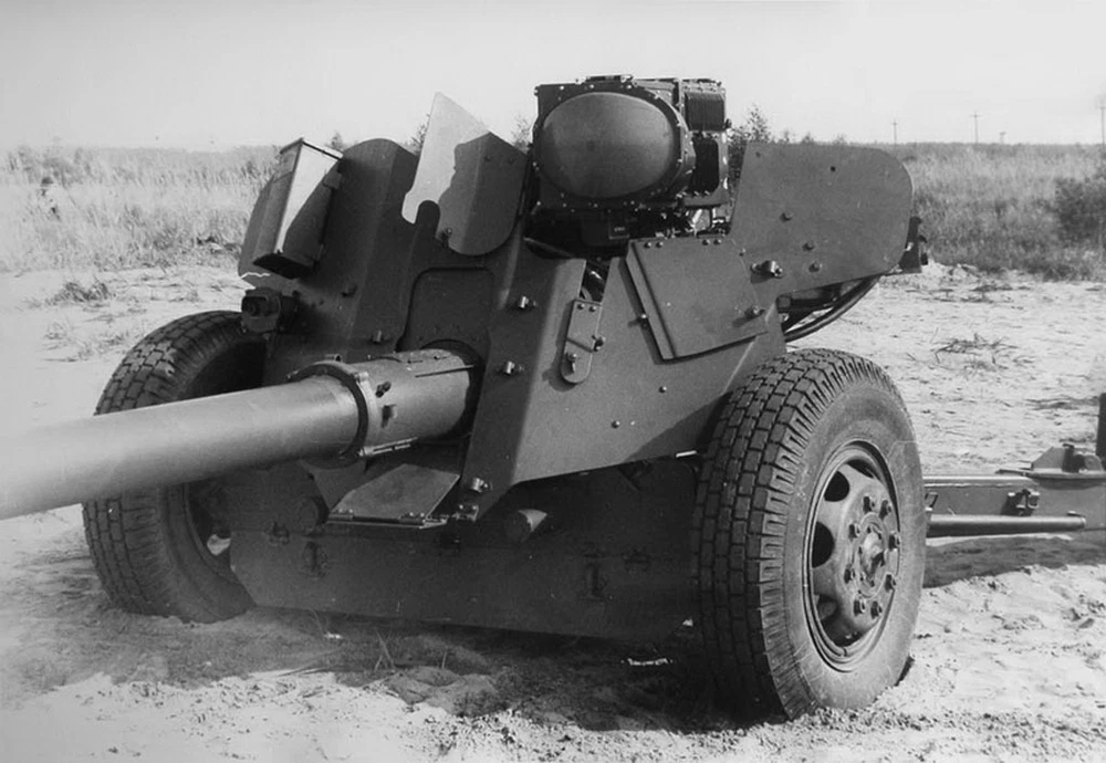 传承到现在的反坦克炮——T12/MT12 100mm反坦克炮 - 哔哩哔哩