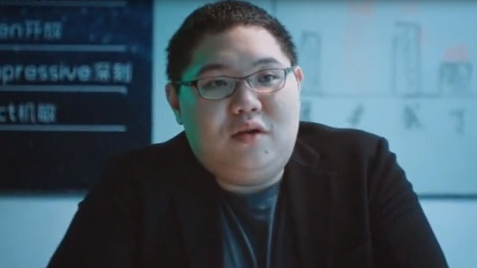 PDD直播首谈YM战队走出LOL职业选手，第四位真的让PDD险些崩溃 - 哔哩哔哩