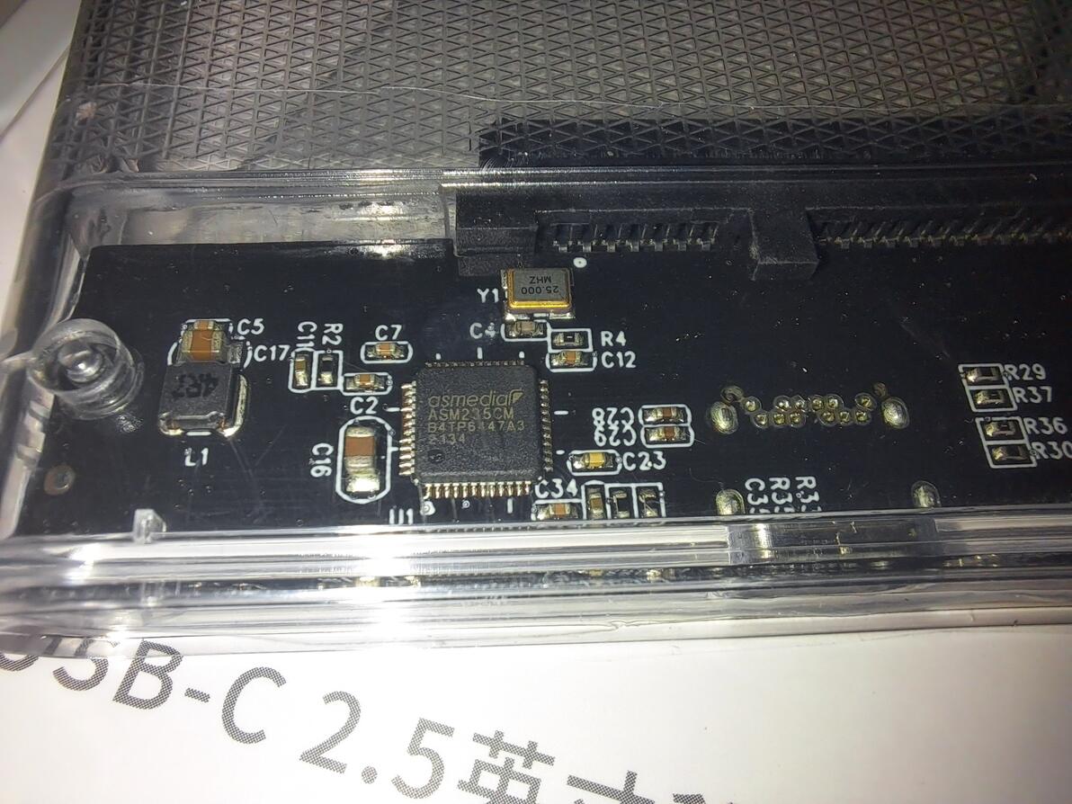 最便宜的10G USB桥接？RTL9201R主控测评，含8款常见SATA桥接芯片测速对比及开卡测试 - 哔哩哔哩