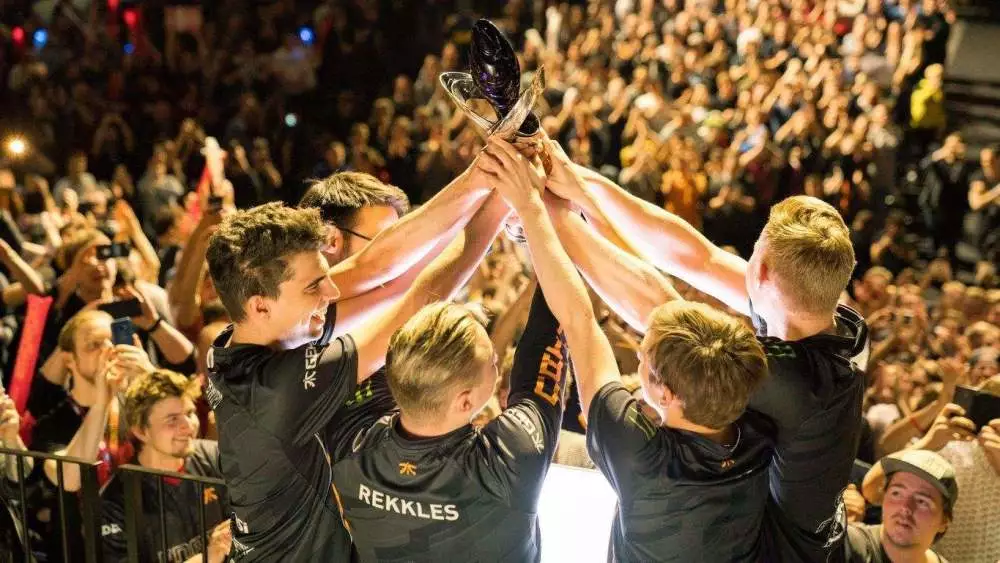 FNC认为抽到了上上签，打赢FPX再送IG回家，将亲手送LPL都回家 - 哔哩哔哩