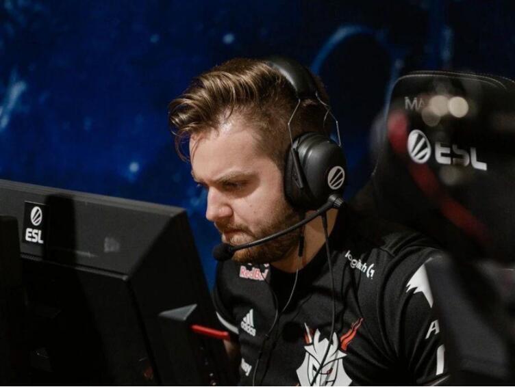 才华横溢的NiKo，永不言弃的Nikola Kovač - 哔哩哔哩