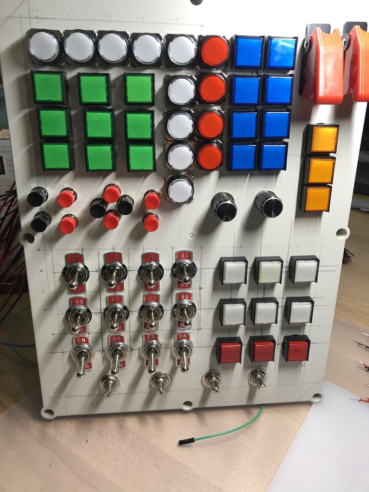 DCS自制按键盒（MMjoy2） - 哔哩哔哩