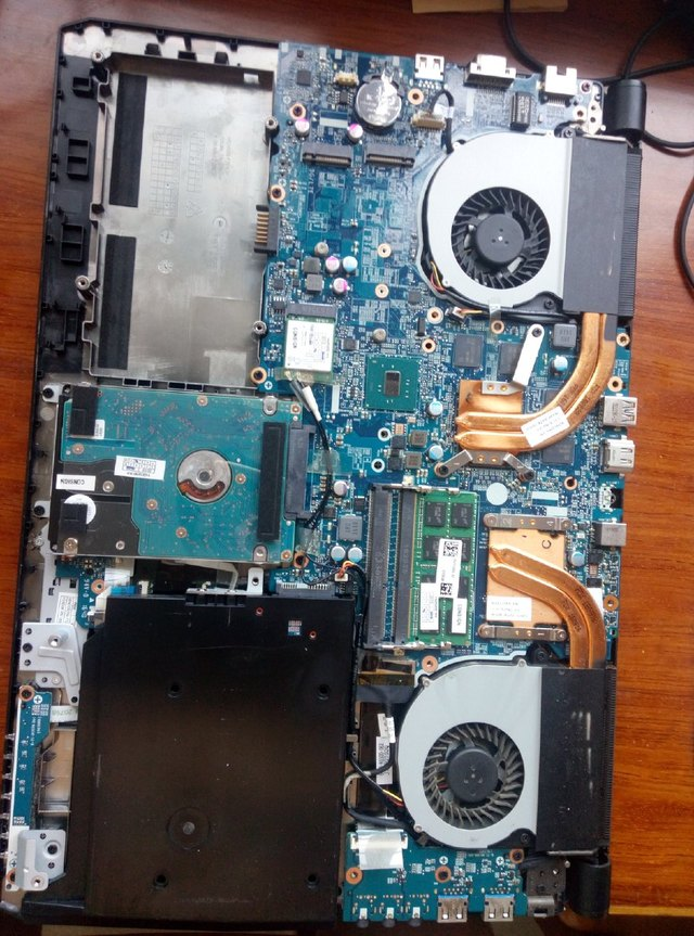 内外兼修才是王道！神舟战神Z7M拆解图赏 - 哔哩哔哩