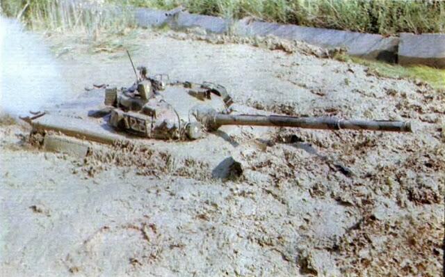 苏联t80坦克详解 ②(封面t64) - 哔哩哔哩