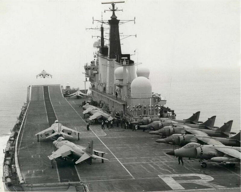 飞行员报告：从FSR1到FA2，“海鹞”战斗机进化论（上） - 哔哩哔哩