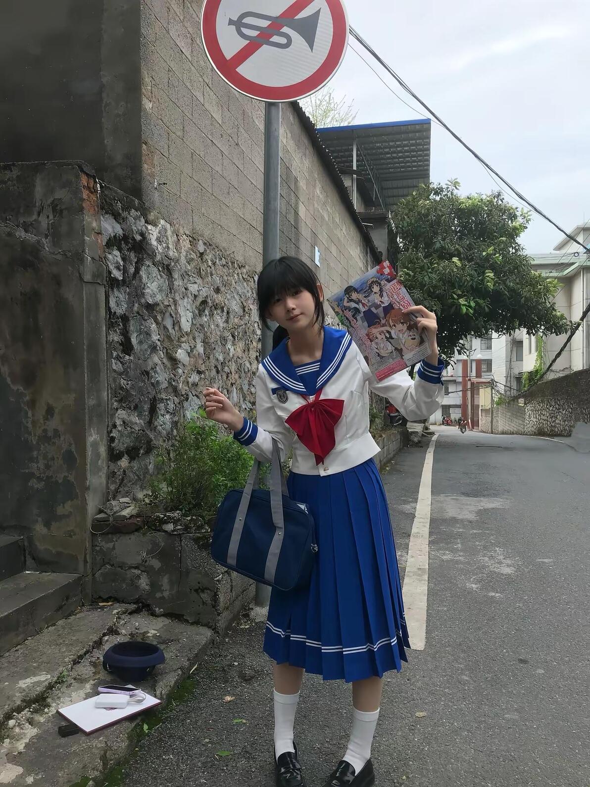 【外拍】才没有中二病。！#jk制服 #日系 #水手服 #布丁熊原创jk制服 - 哔哩哔哩