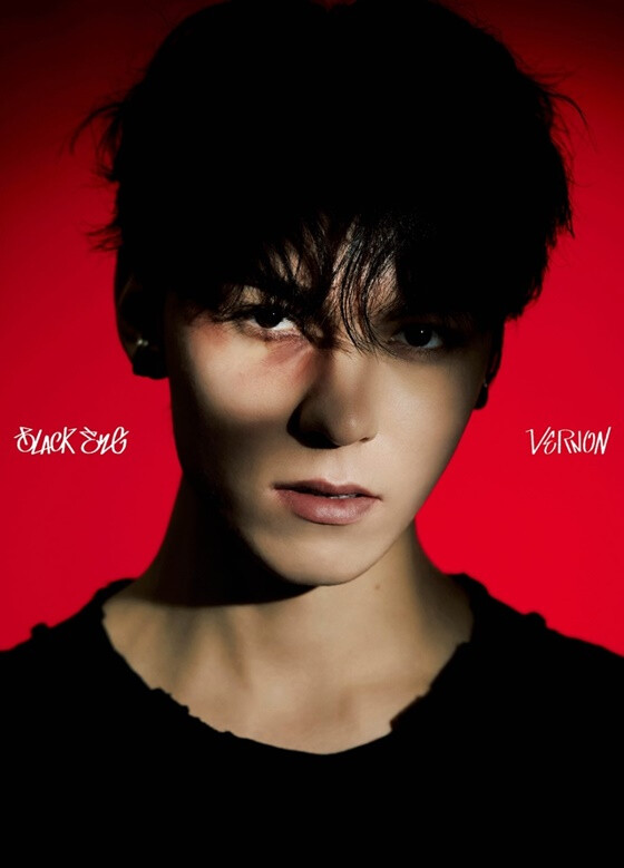 【Seventeen】成员崔韩率（VERNON）发布首张非正规唱片《Black Eye》！ - 哔哩哔哩