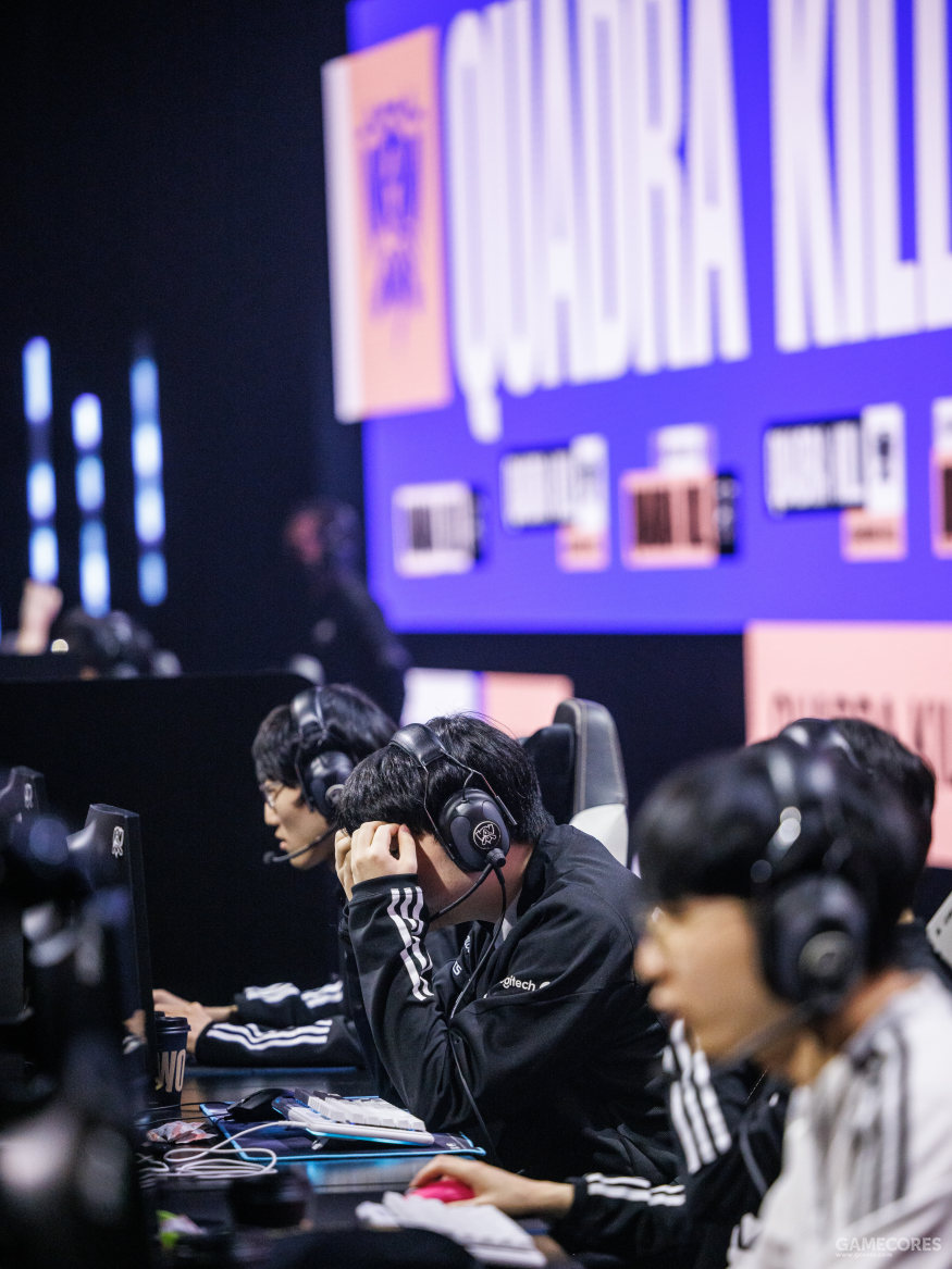 S12图说丨八强篇 GENG vs DK——过程超越结果 - 哔哩哔哩