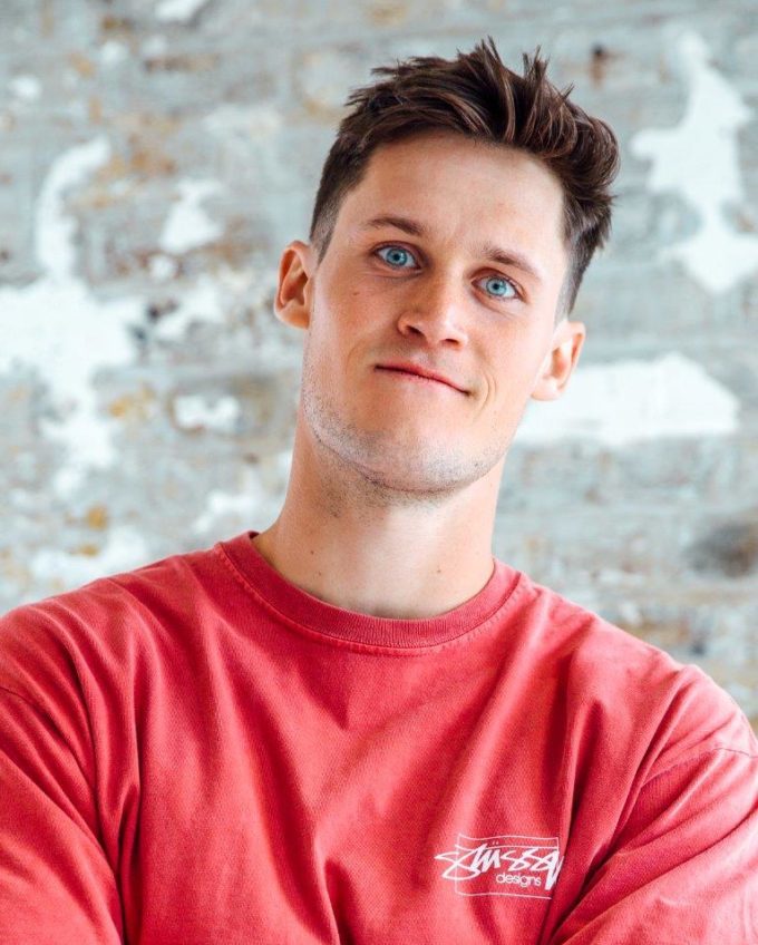 【STORROR团队】成员专访 - Callum Powell - 哔哩哔哩