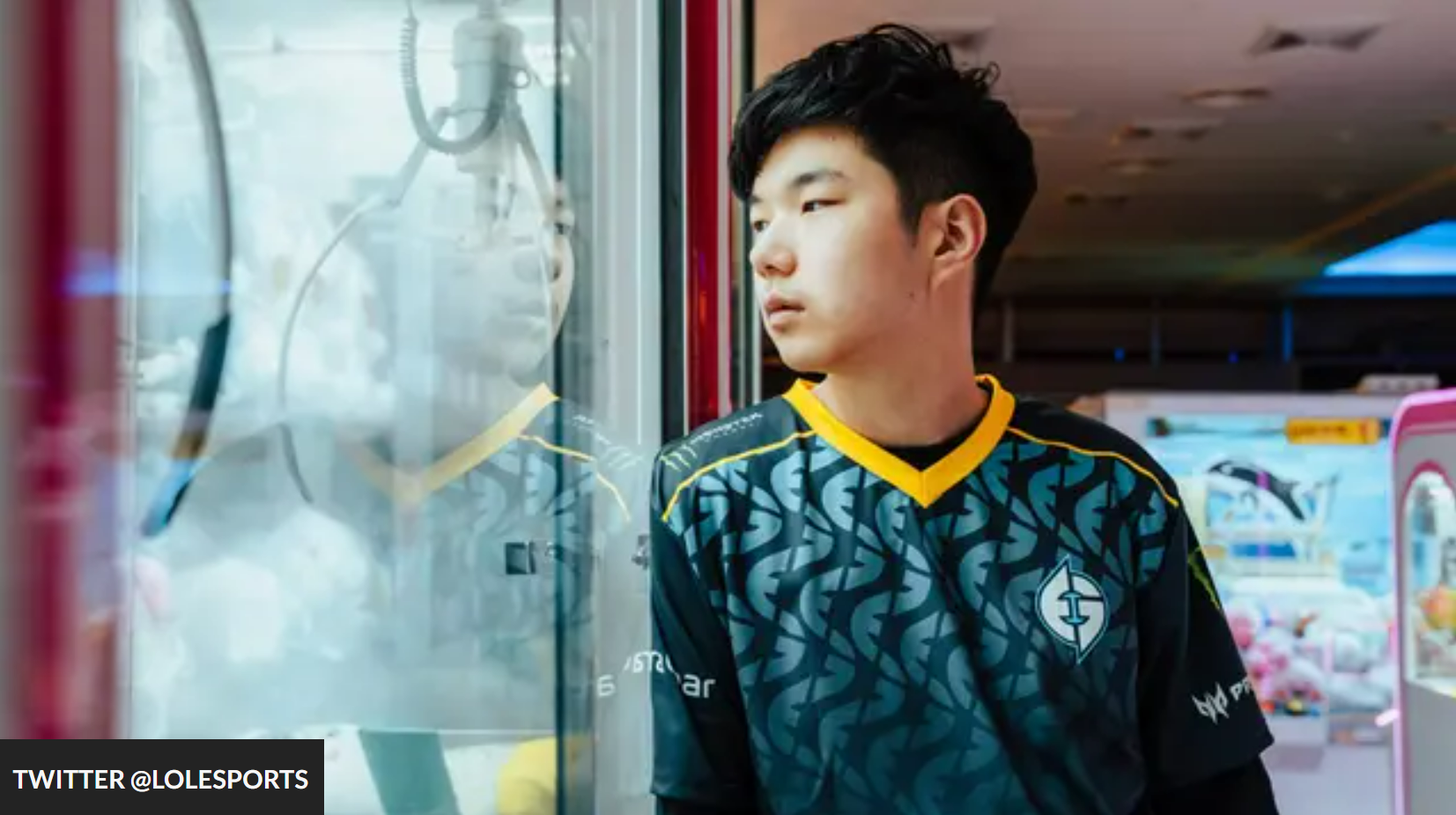 锦上添花：EG中路Jojopyun获LCS年度一阵明星奖后再夺最佳新秀奖 - 哔哩哔哩