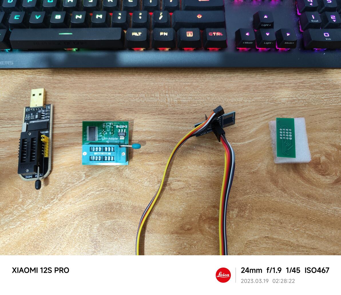 【分享交流】复活了我B350主板！使用CH341A编程器刷入BIOS~ 微星b350 gaming plus - 哔哩哔哩