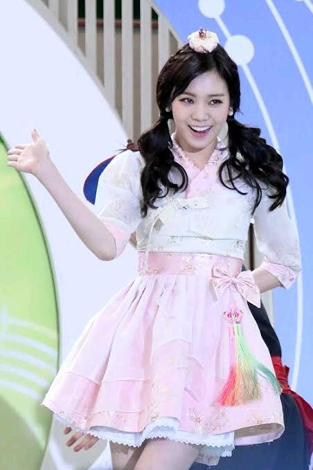 下车RM后一直走背运，AfterSchool女爱豆Lizzy酒驾，队友却在韩版浪姐努力拼搏 - 哔哩哔哩