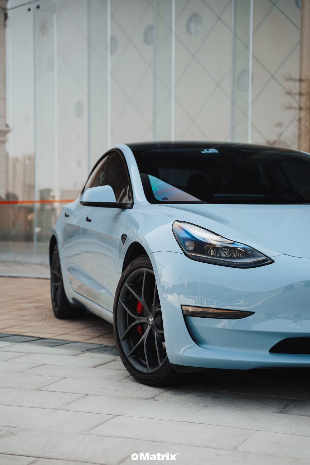 特斯拉Model3P矩阵改色膜迈森蓝，清新且文艺 - 哔哩哔哩