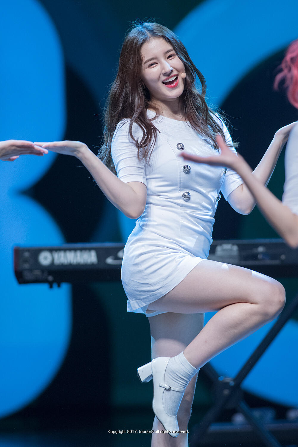 韩国女团MOMOLAND-NANCY的一些图片（50张） - 哔哩哔哩