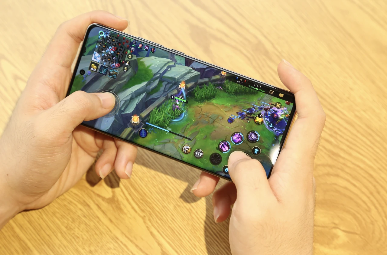 1799元的黑科技，OPPO A2 Pro颜值堪比旗舰 - 哔哩哔哩