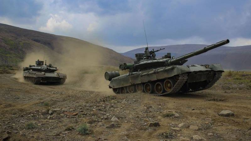 T80BVM：穷归穷，熊是熊，改完加M接着用 - 哔哩哔哩