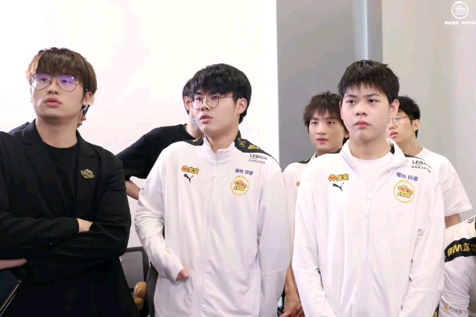 WB2-3狼队:林教练整活差点失败，WB3位新人很优秀，AG保S更难了 - 哔哩哔哩