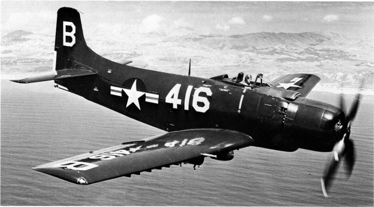 天降正义？——AD-1天袭者型号辨别（XBT2D-1~AD-4） - 哔哩哔哩