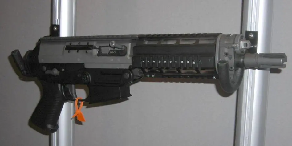 【轻武器科普】SIG556突击步枪简介 - 哔哩哔哩