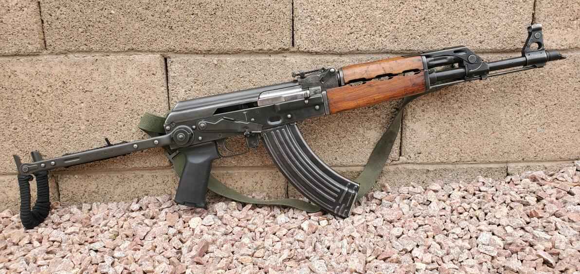 【AR or AK ?】AR/AK系枪械高清无水印美图合集 - 哔哩哔哩