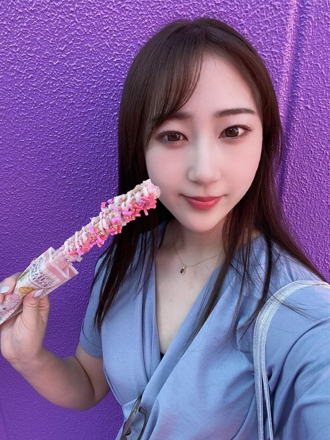 每天分享一个美女——花泽美玲 - 哔哩哔哩