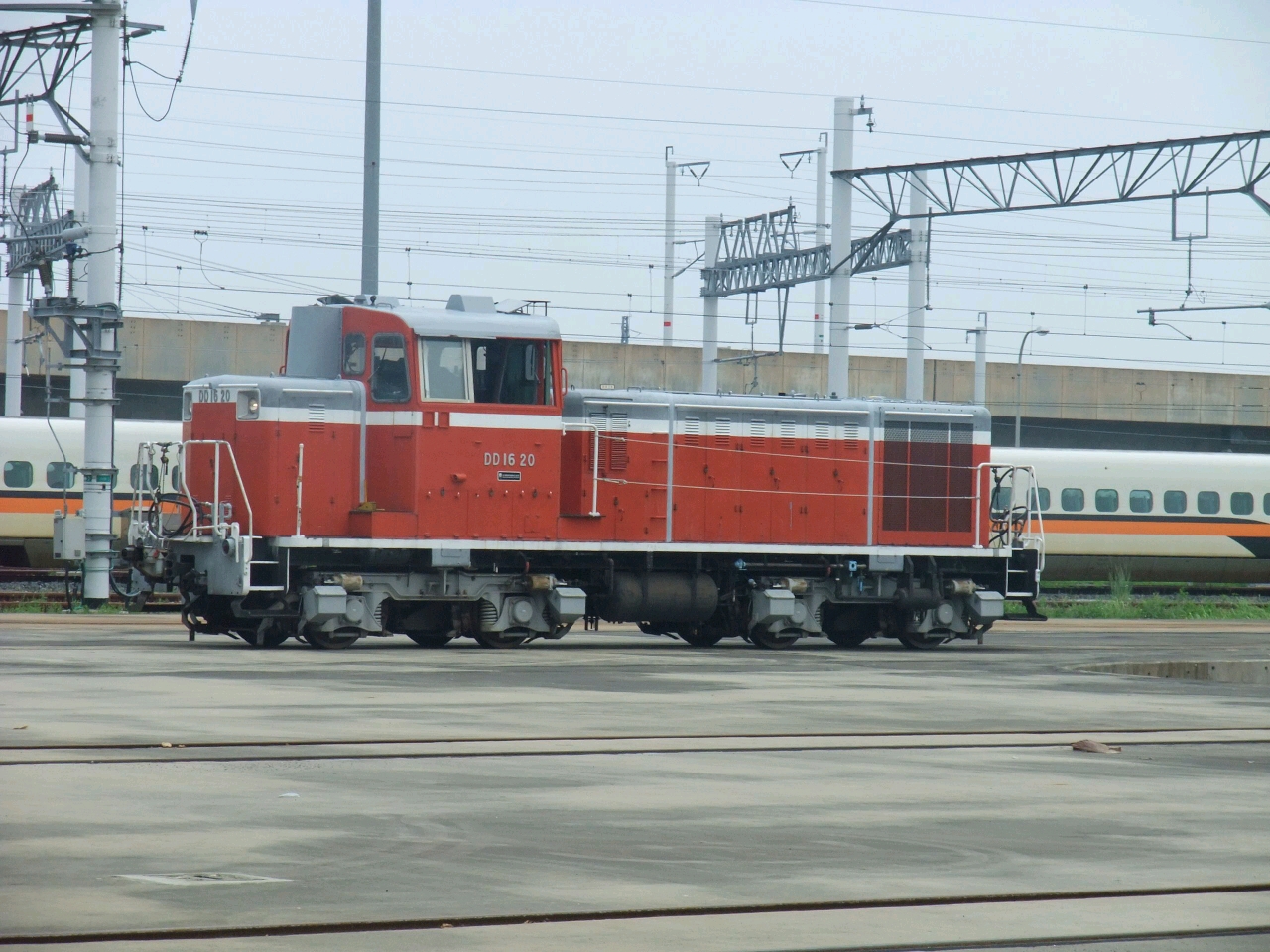 日本国铁DD16型内燃机车 - 哔哩哔哩