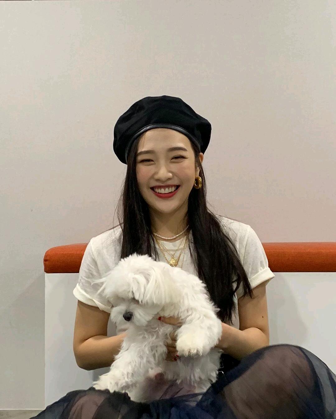 朴秀荣(JOY)INS更新／190905-190910合集 - 哔哩哔哩