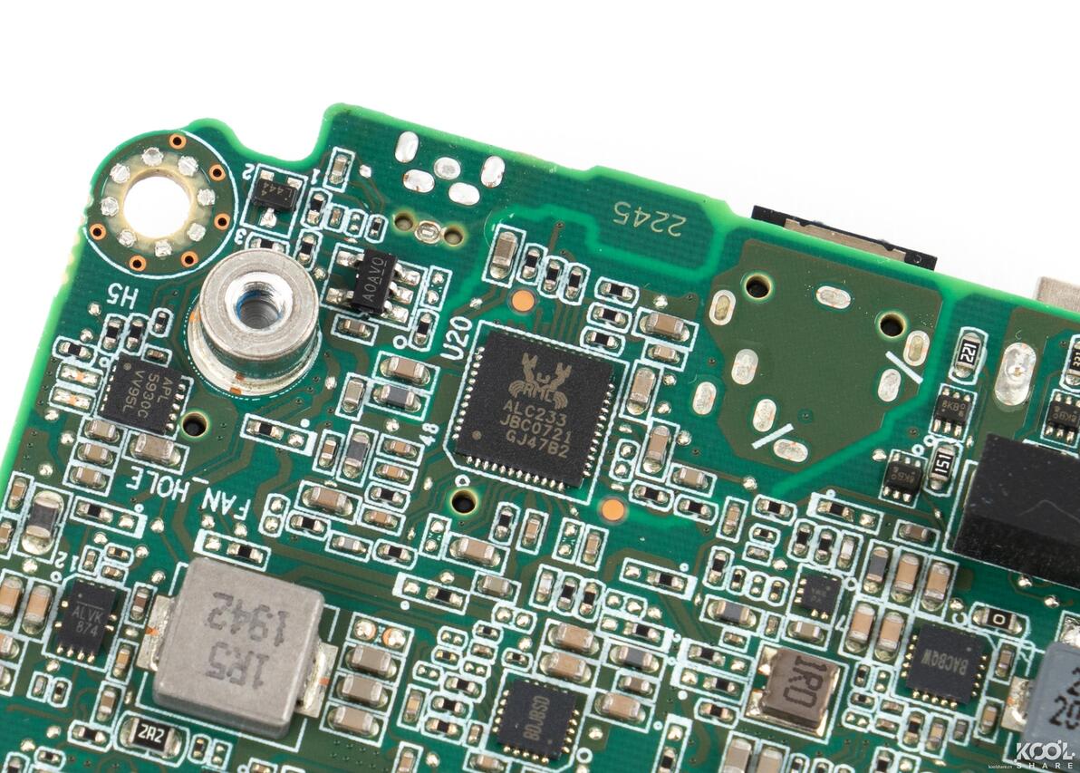 Intel NUC8i5BEHS BEAN CANYON豆子峡谷“青春版”开箱拆解评测 - 哔哩哔哩