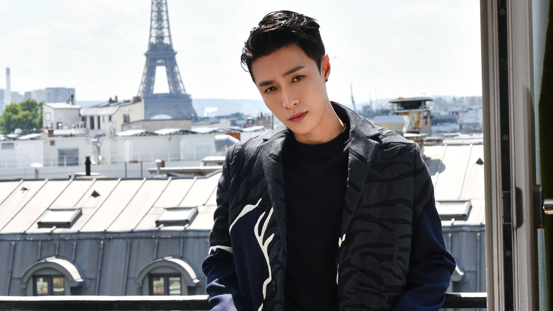 EXO4位中国成员回国后现状，有人收获幸福，有人成为导师和演员！ - 哔哩哔哩