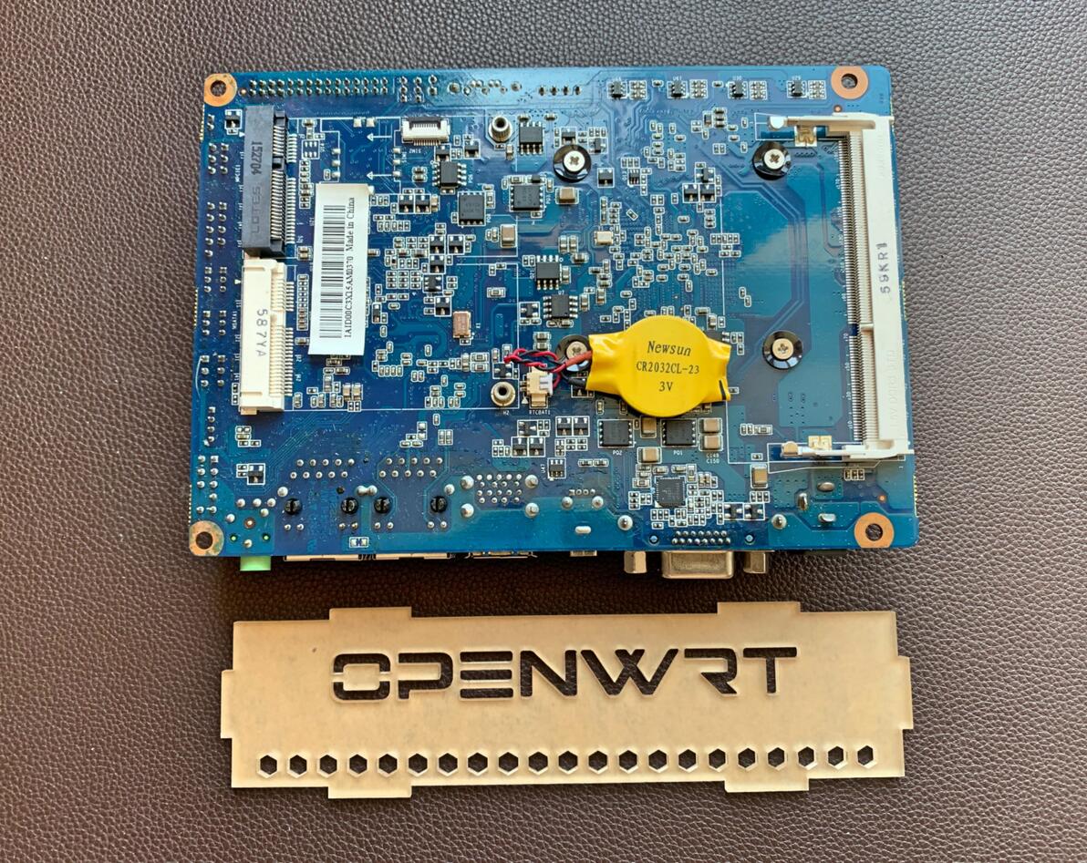 滴滴滴！N2930+2G+32G双千兆软路由 四核四线程 性能媲美J1900 功耗仅5W - 哔哩哔哩