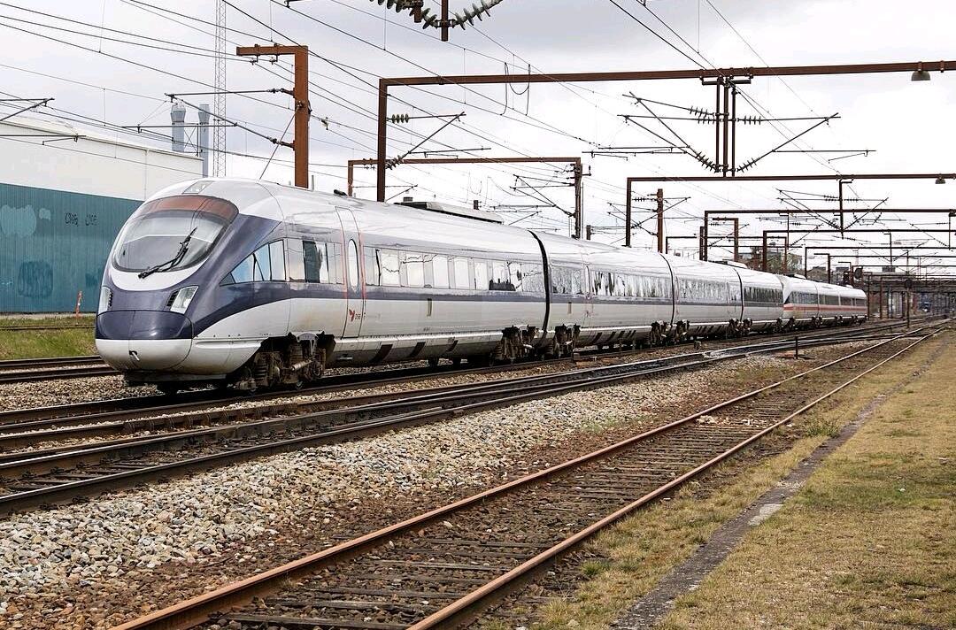 一生坎坷，有着电力动车外表的ICE-TD型内燃动车组 - 哔哩哔哩