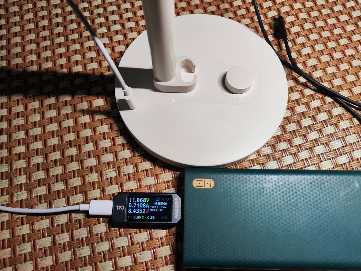 米家台灯1S改TypeC供电 - 哔哩哔哩