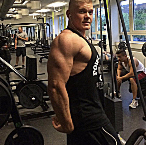 【CSGO】胆小且强大？肌肉背后下真实的blameF - 哔哩哔哩