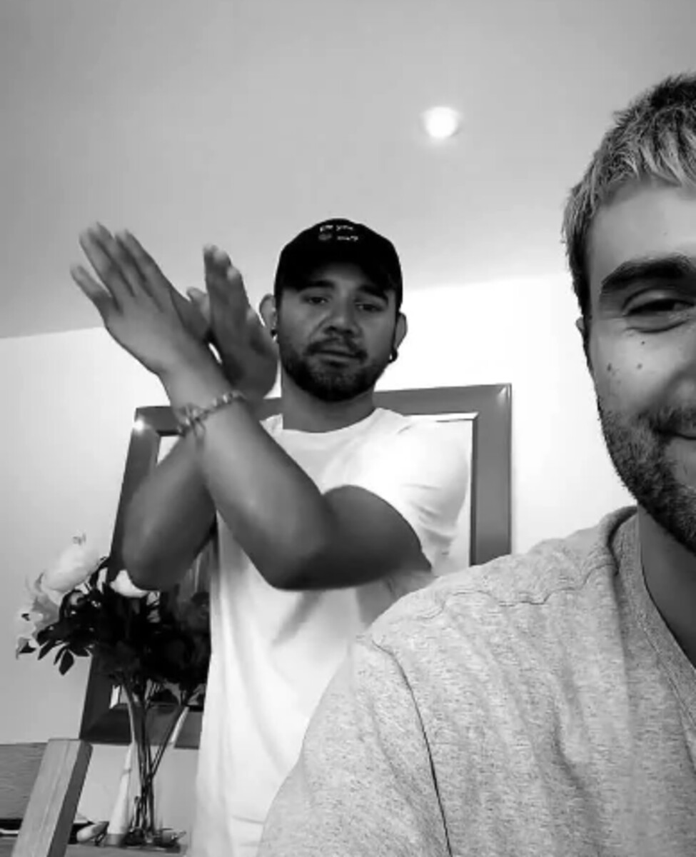 怎么“突然间”Fred Again..就火了？ - 哔哩哔哩