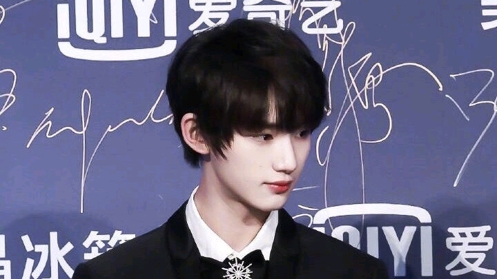 当你成为sdfj女员(艺)工(人)③②之学员子夜 - 哔哩哔哩