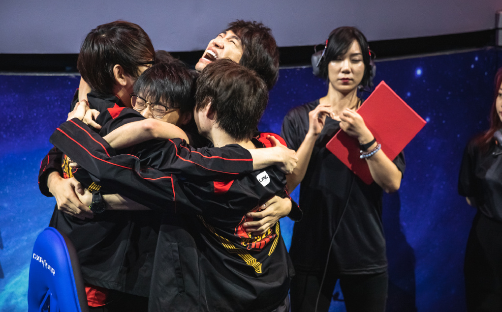 继Doinb之后，LPL知名爆料人：多家俱乐部邀请GimGoon！ - 哔哩哔哩