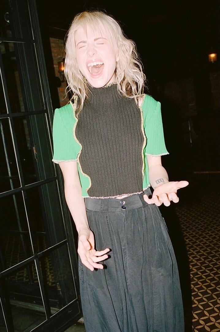 Hayley Williams 如何拯救了自己（以及，Paramore）|《纽约时报》采访 - 哔哩哔哩