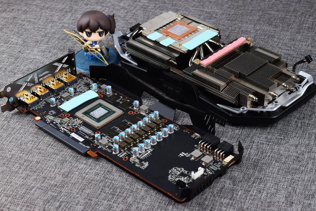 这次真的YES了！讯景XFX RX 5700XT黑狼版开箱拆解&试玩体验 - 哔哩哔哩