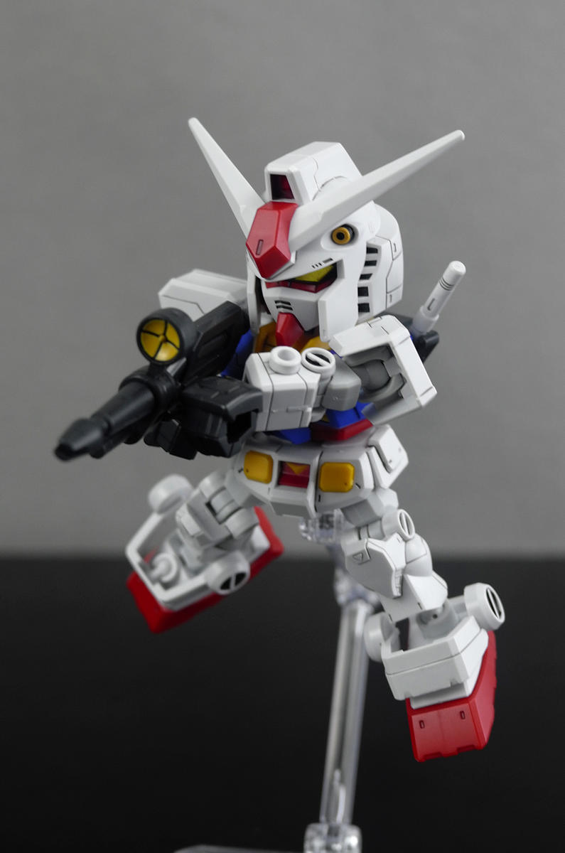 【评测】万代 SDCS RX-78-2 元祖高达 模型 - 哔哩哔哩