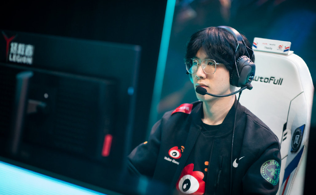 LPL最佳阵容变天！Bin、Theshy无缘第三次入围，WE兮夜脱颖而出 - 哔哩哔哩