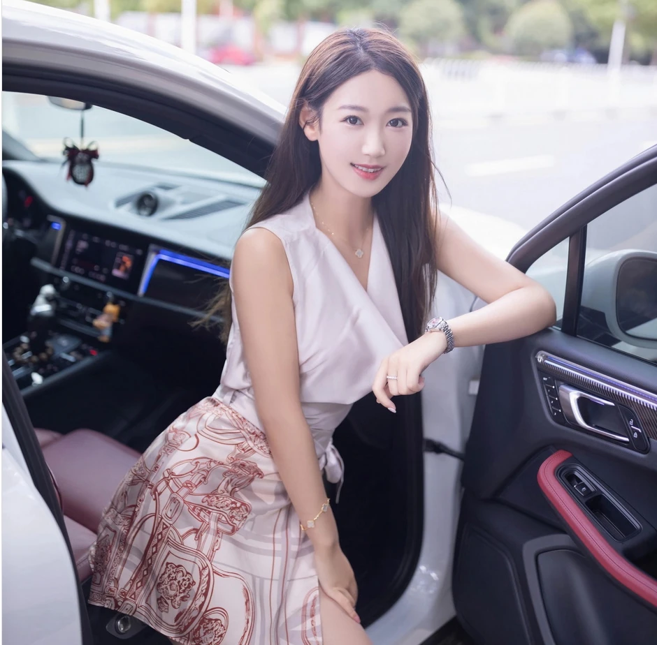 秀人网第7264期唐安琪写真 哔哩哔哩