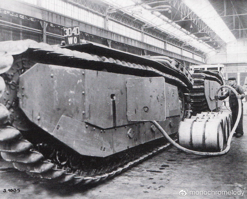 【Mono讲坦克】复国重甲：过渡坦克ARL 44的故事 - 哔哩哔哩