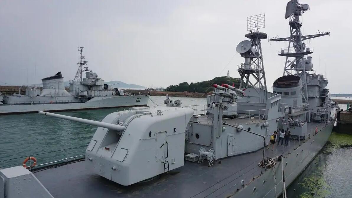 舰队防空的初探——中国海军053K型护卫舰 - 哔哩哔哩