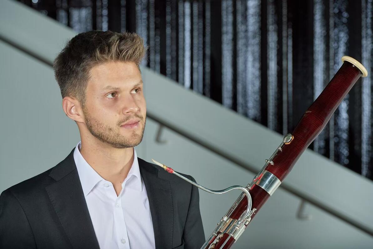 新编维也纳爱乐乐团团员介绍（吹管乐篇） - 哔哩哔哩