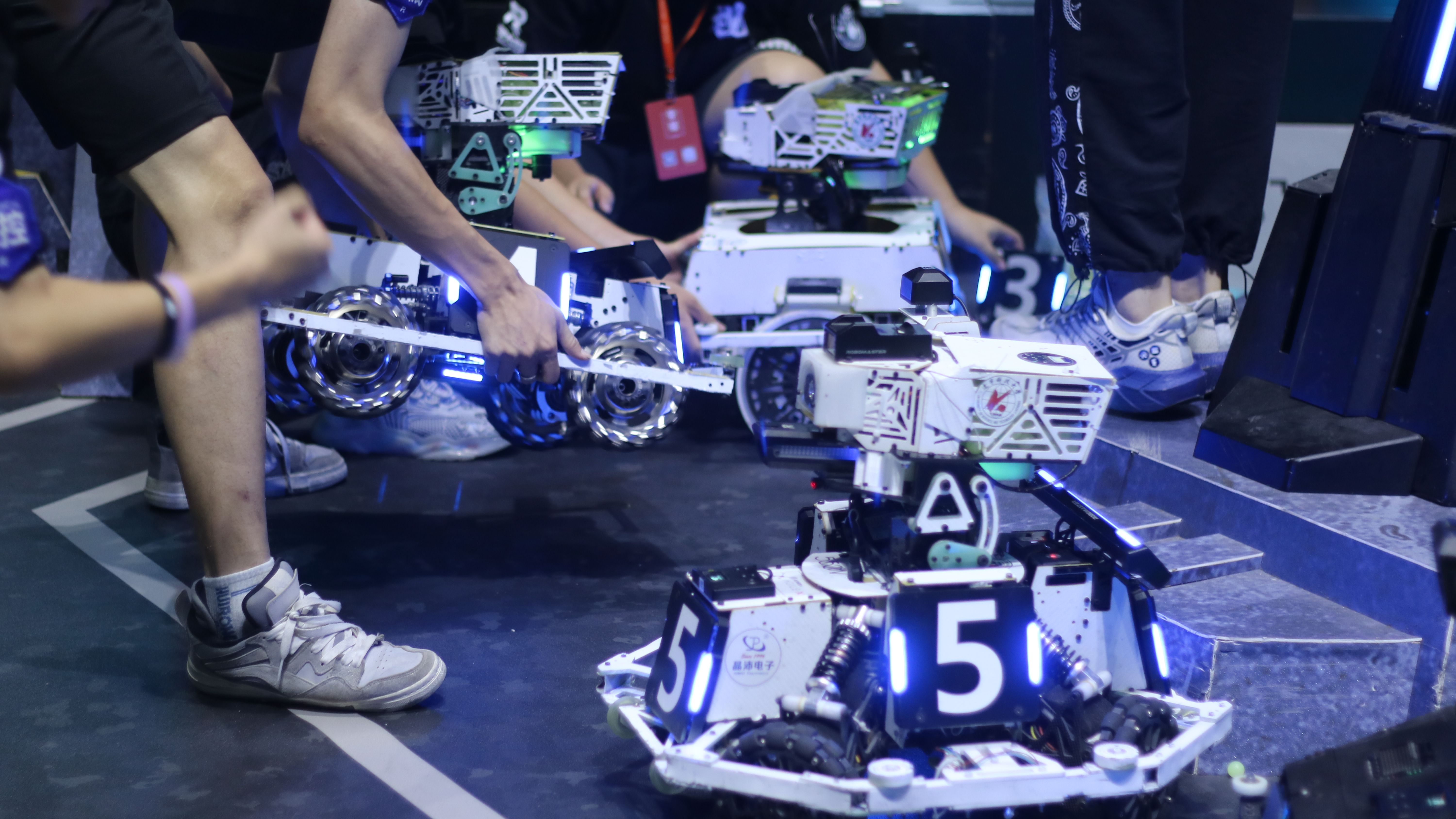 关于2023赛季RoboMaster机甲大师赛机器人用导电滑环 - 哔哩哔哩